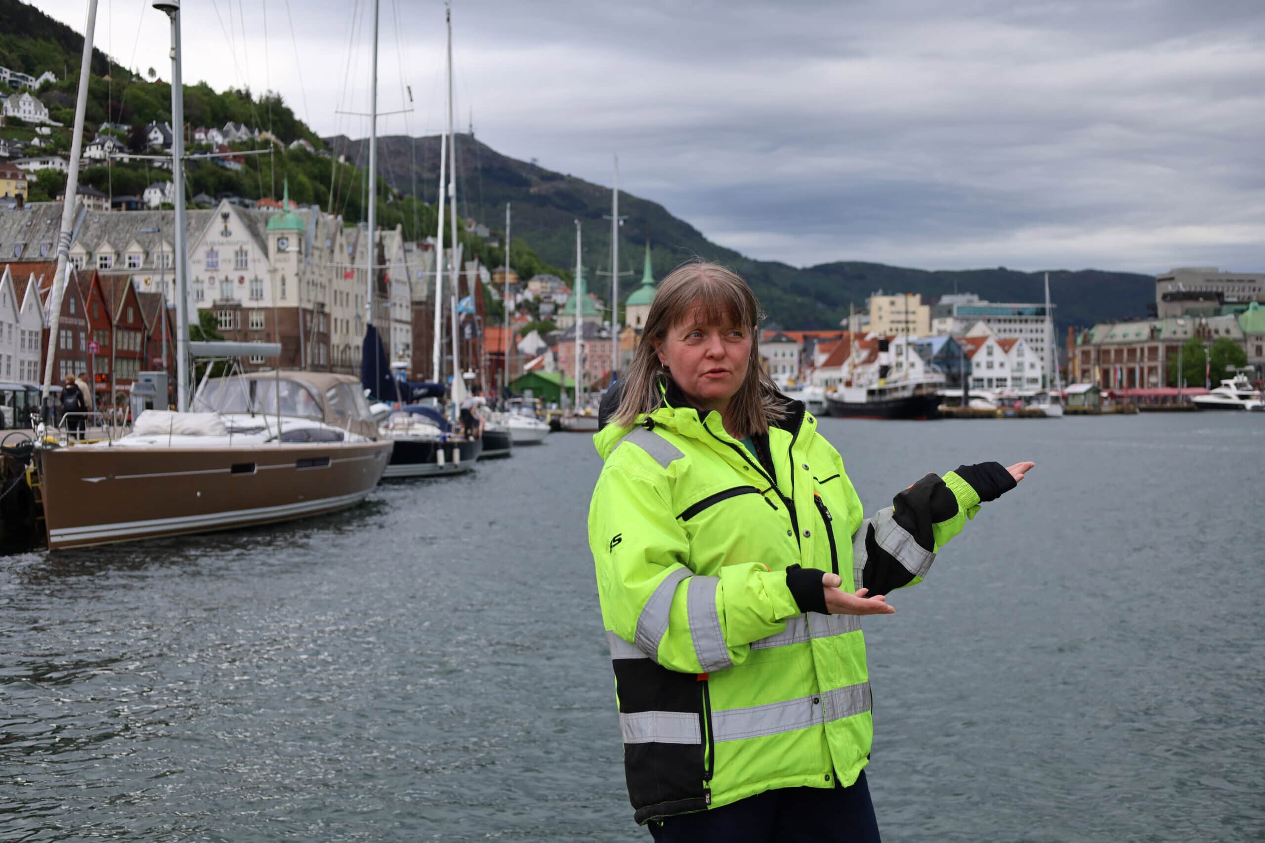 Rydder opp i forurenset sjøbunn i Bergen og åpner samtidig et enormt ...